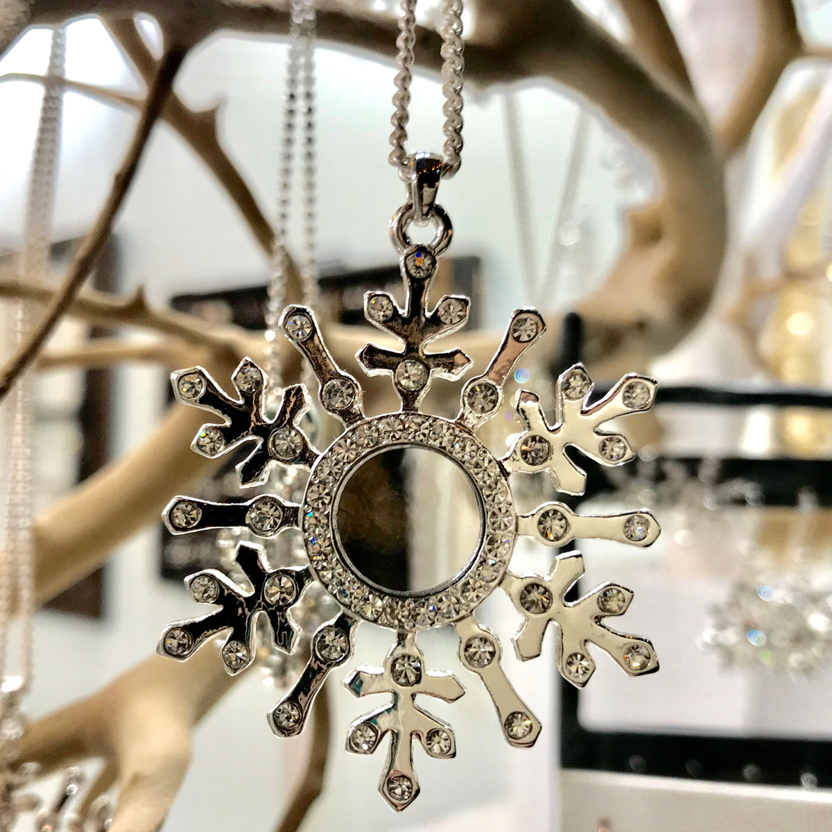 Mirror Mirror Snowflake Necklace – LucidNewYork